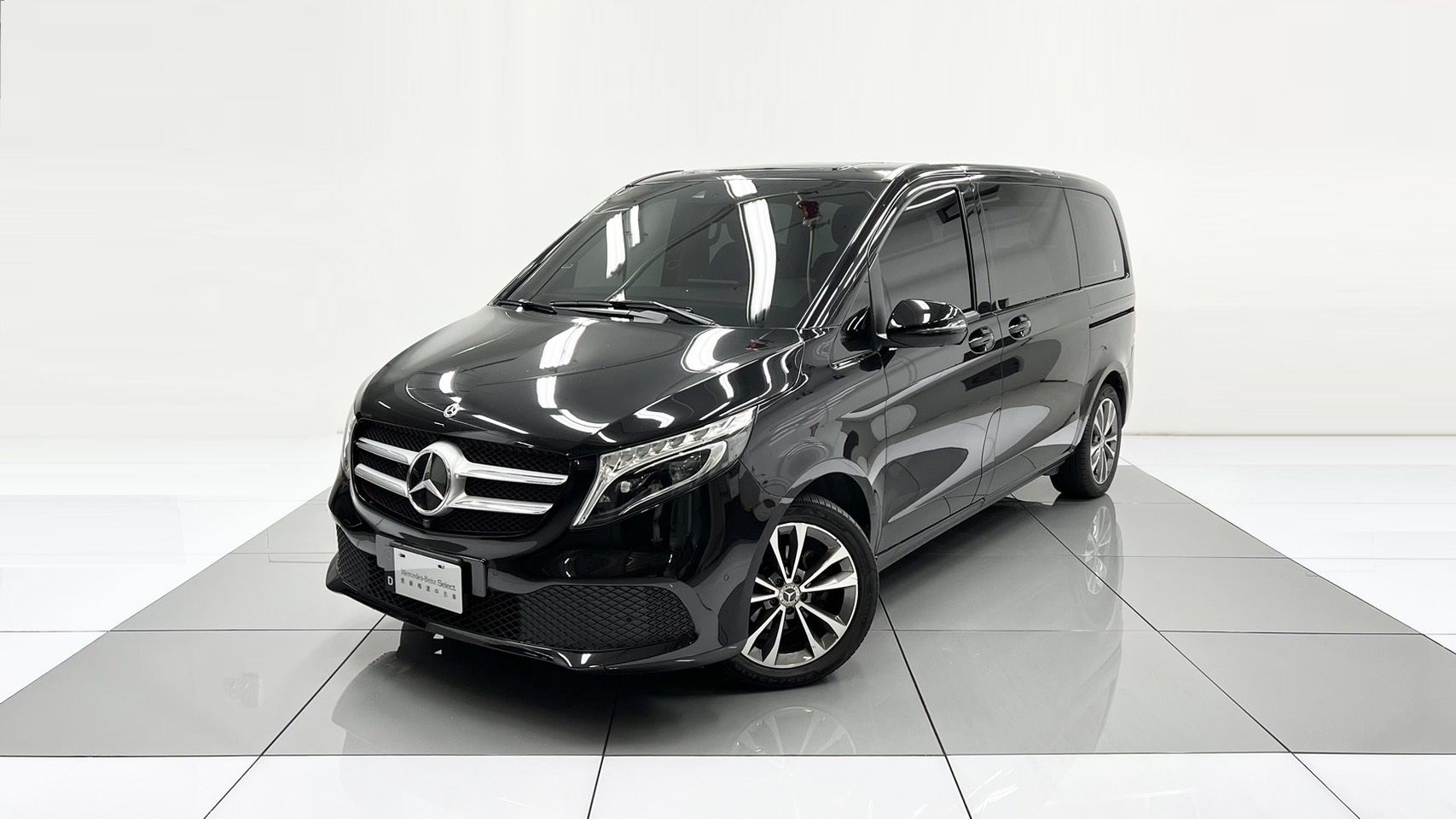 Mercedes-Benz V 220 d | Mercedes-Benz Select 原廠精選中古車