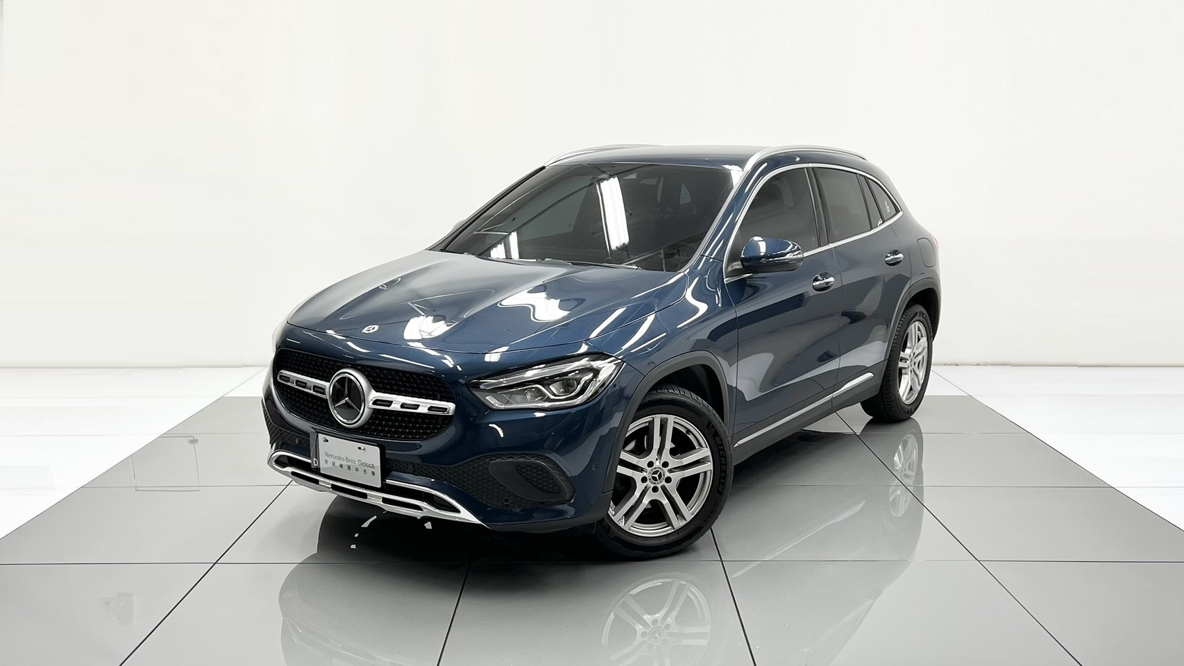 Mercedes-Benz GLA 180 | Mercedes-Benz Select 原廠精選中古車