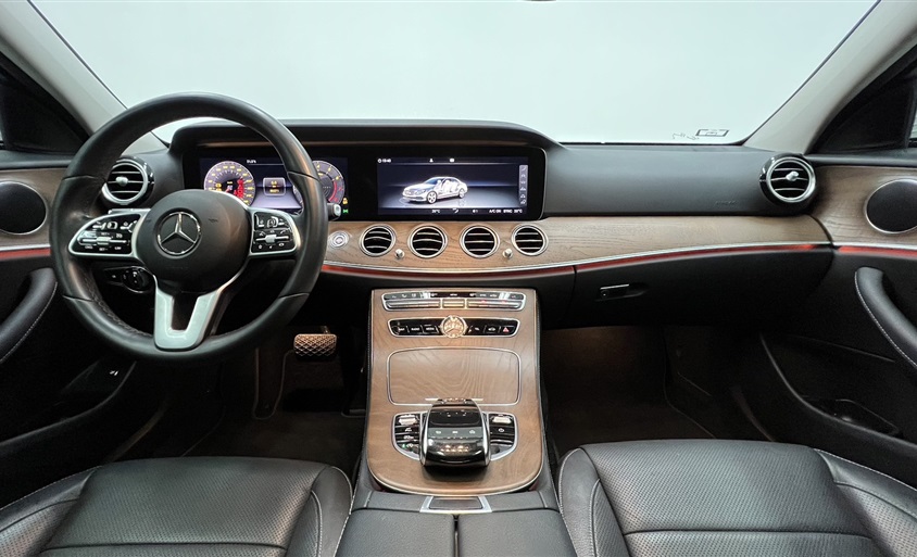 Mercedes-Benz E 250 | Mercedes-Benz Select 原廠精選中古車