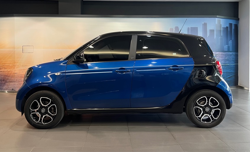 smart smart forfour 66kW | Mercedes-Benz Select 原廠精選中古車