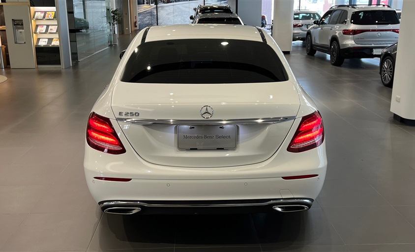 Mercedes-Benz E 250 | Mercedes-Benz Select 原廠精選中古車